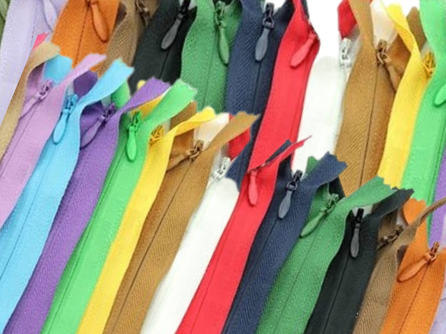 Singhal Zippers – Zip Your hand with us